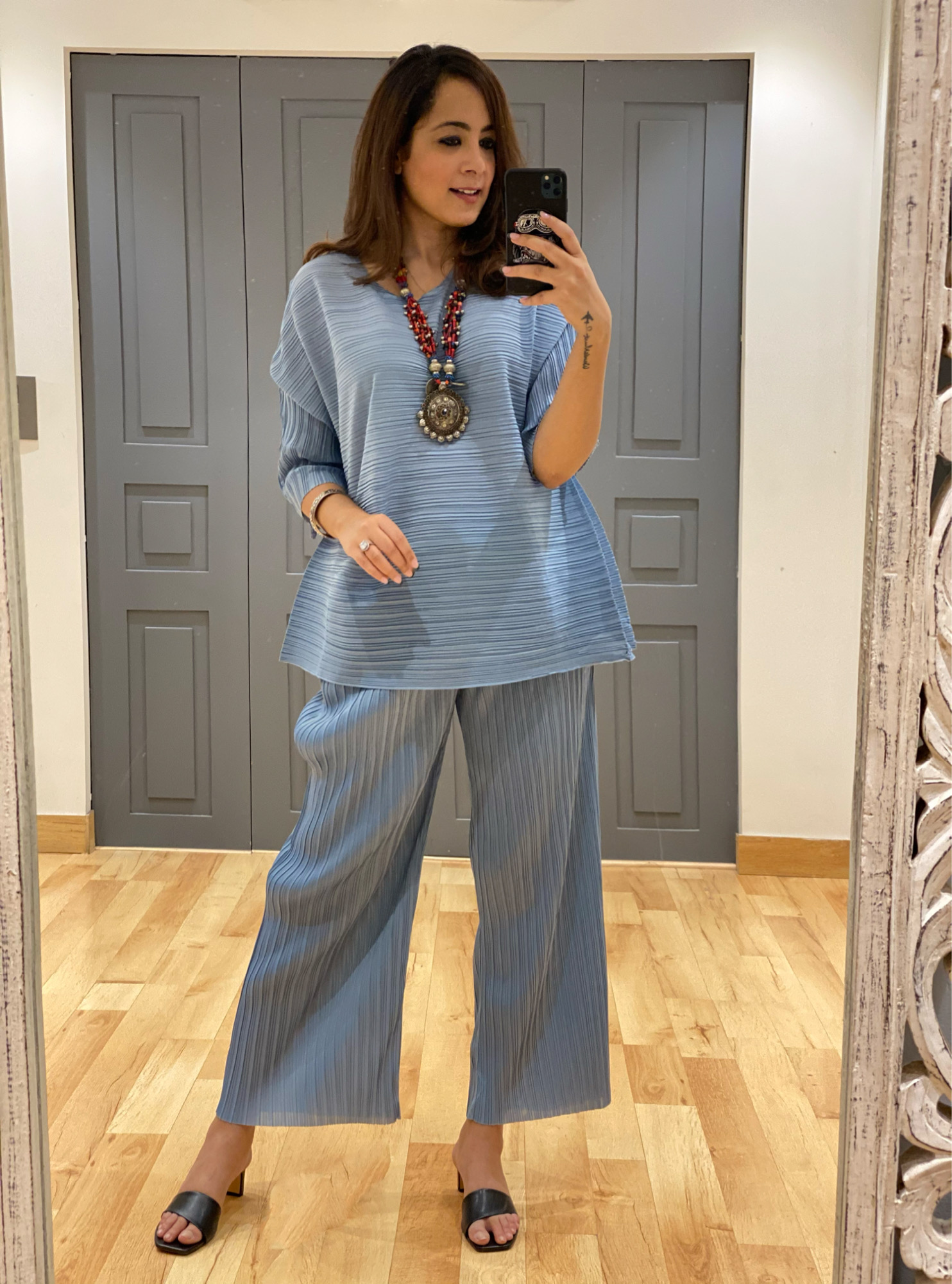 vyla pleated coord set - wanderlustbysahiba.co.in