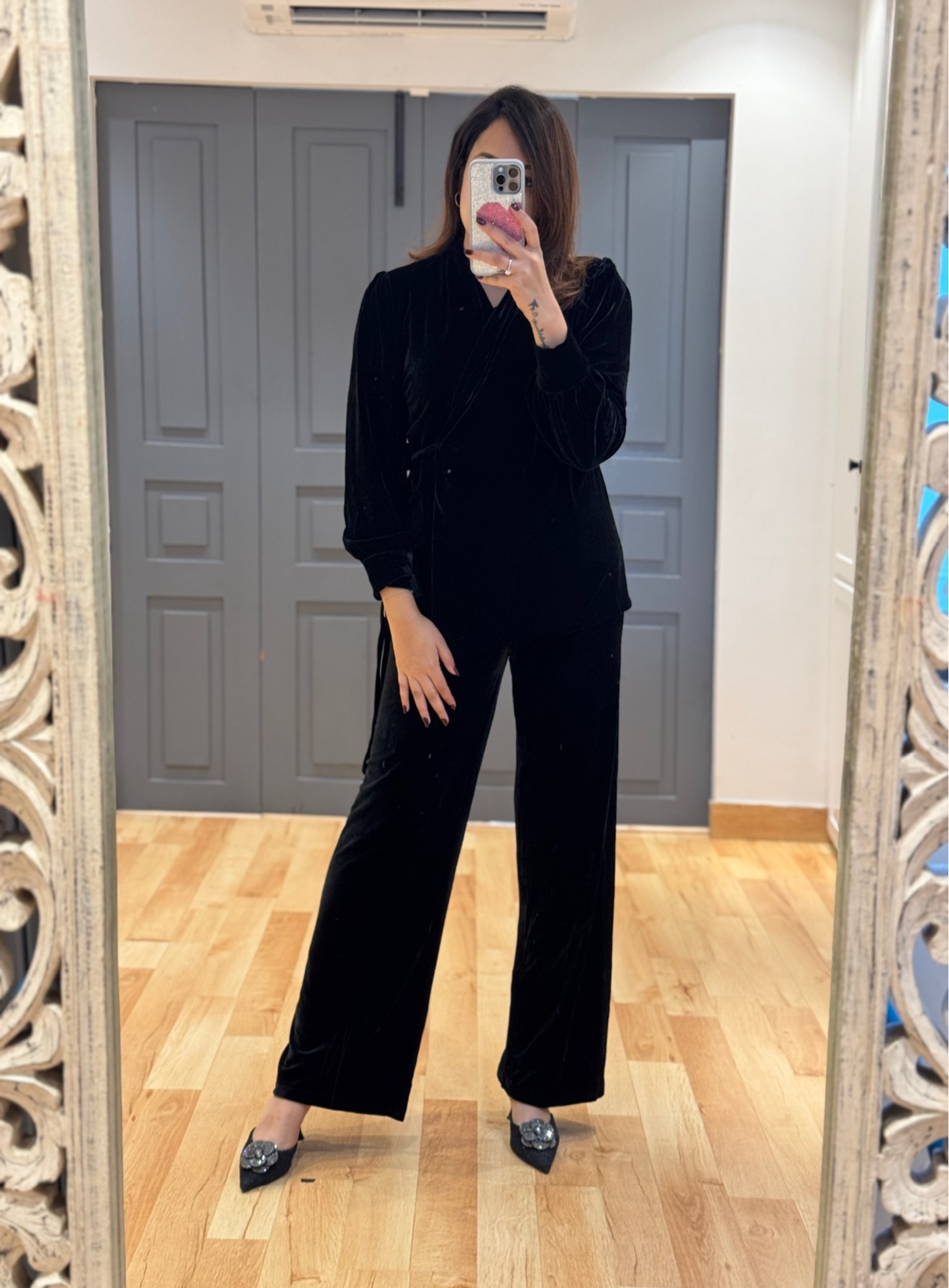 luxe velvet coord set - wanderlustbysahiba.co.in